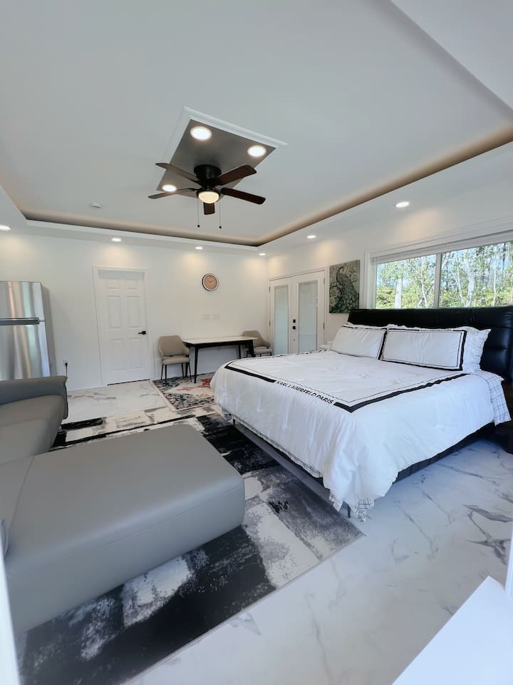 Top Studio #A - Volcano