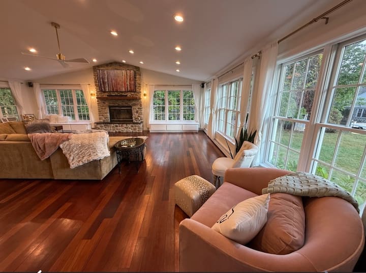 Aronimink Entrance Home - Malvern, PA