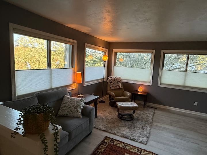 Peaceful & Private Convenience In The Nw Hills - Corvallis, OR
