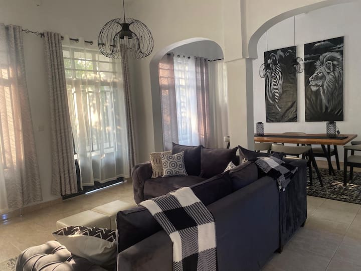 Cozy Apartment At Mya Residence - Bukavu