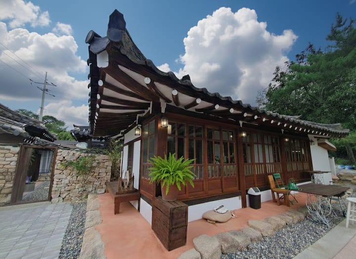 [신규오픈 20%] Mbc Tv 방영, 무료 자쿠지, 한복 체험,조식(금송당) - Gyeongju-si