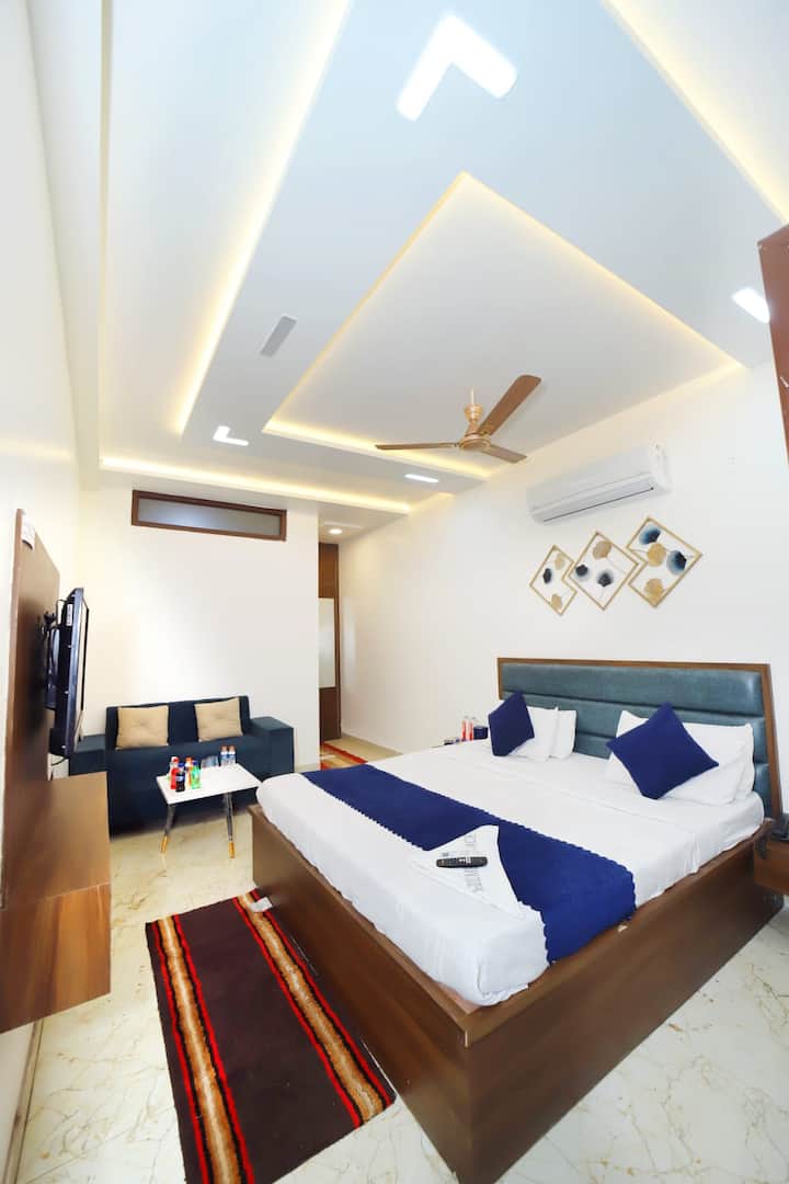 Royal Taj Twin Palace - Agra