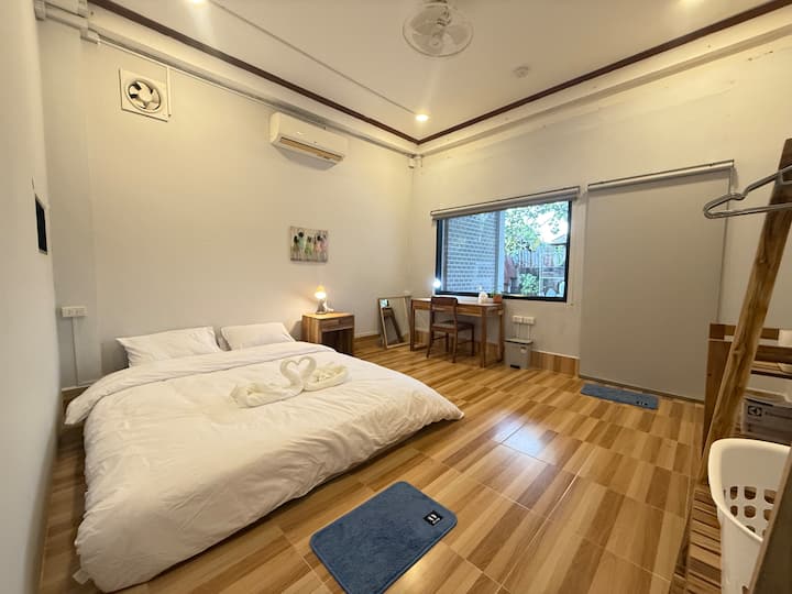 Friendship Stay Vientiane Private Room - Patuxai 5 - Laos