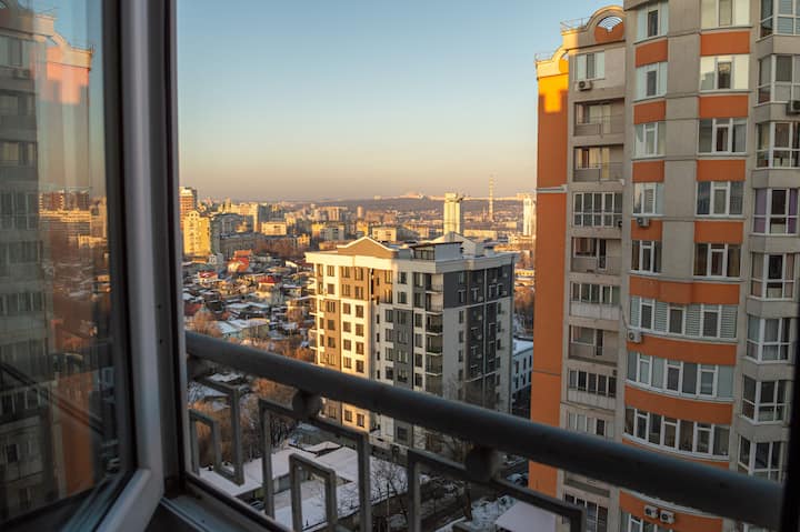 3 Room Apartment - Moldova
