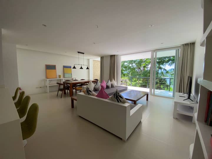 Large 2 Bedroom Apartment Above Diniwid, Boracay - Malay