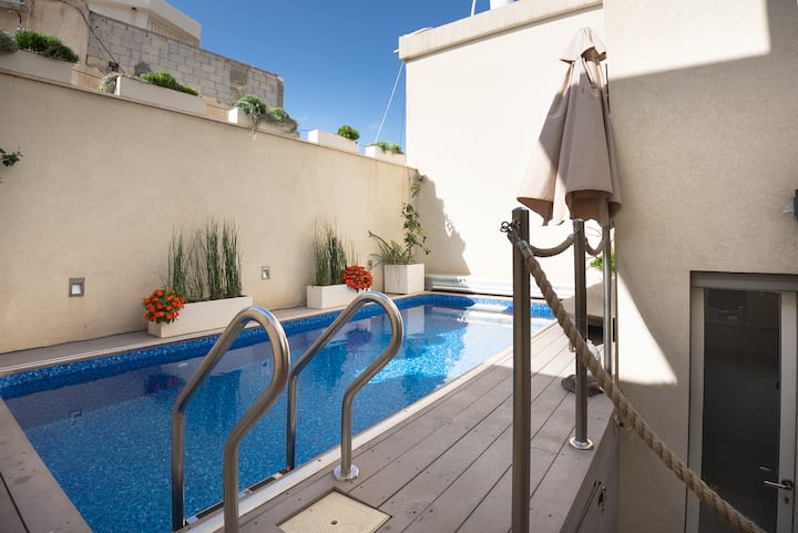 Luxury Tlv Penthouse W/ Private Pool & Parking - Tel-Aviv