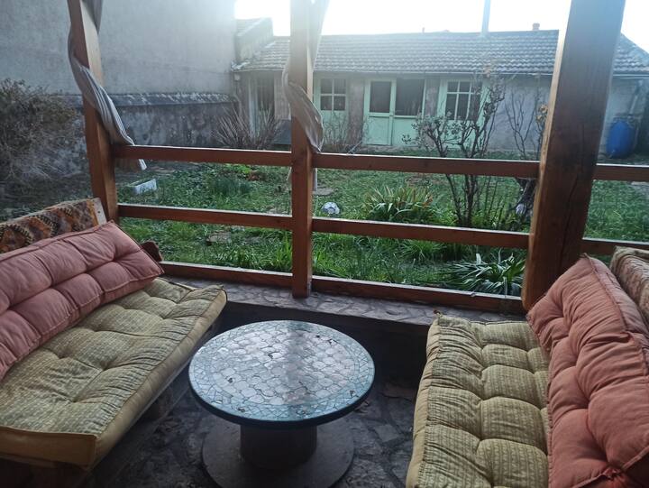 Jolie Maison Coeur De Ville à Louer - Graulhet