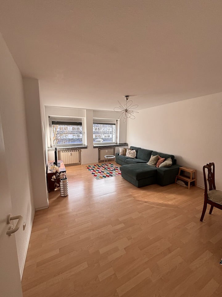 Wohlfühloase Am Ebertplatz Mit Balkon | 5 Gäste - Köln
