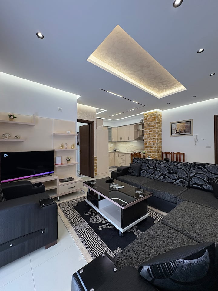 Shtepi Ditore Elbasan - Elbasan