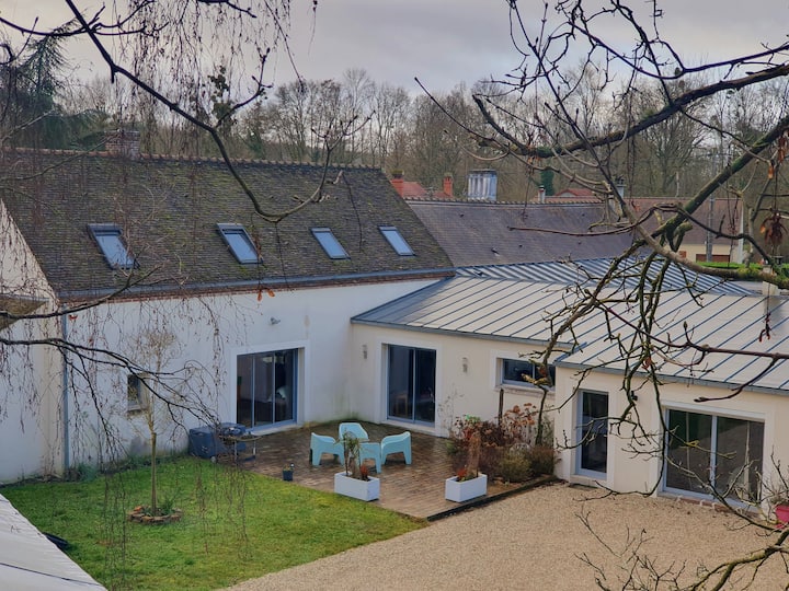 Maison Avec Piscine & Sauna 11 Pers. Proche Paris - Montargis