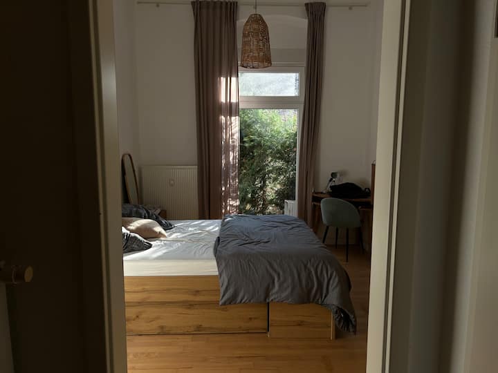 Cozy 2 Room Apartment In The Heart Of Berlin - Berlim
