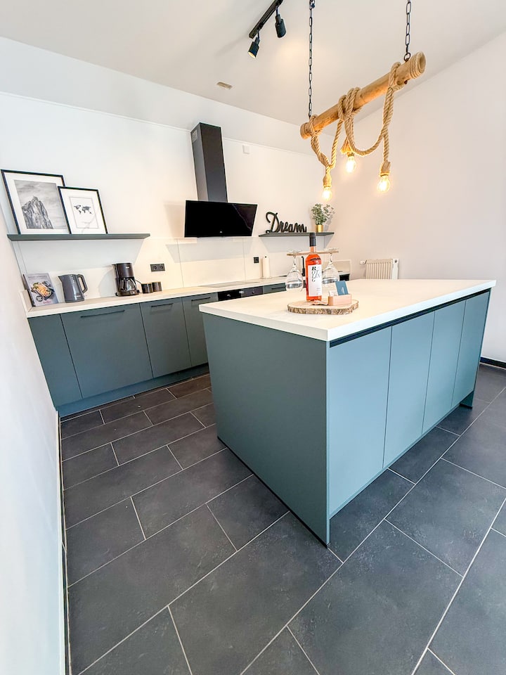 Eifelzeit Apartment Up - Modern & Cozy - Berdorf
