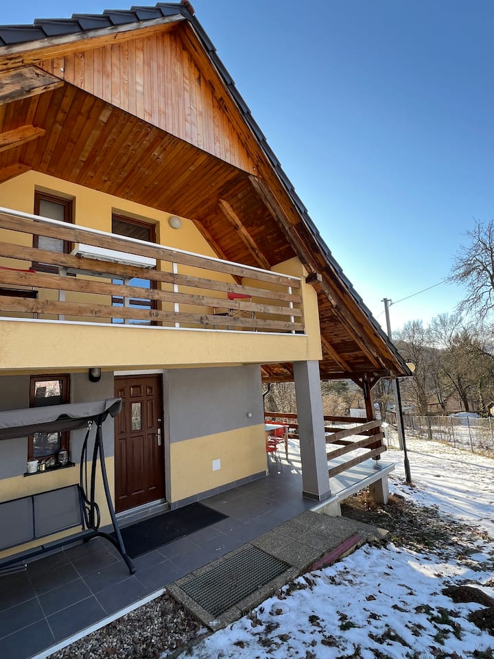 Romantická Chata S Krbom Výhľadom L Biele Karpaty - Senica