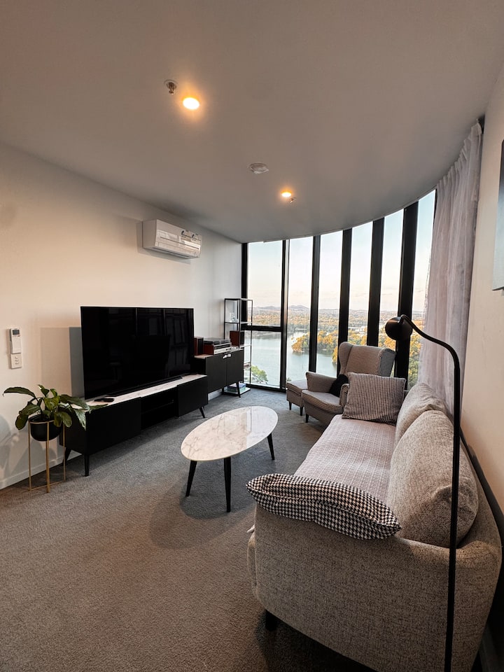 Beautiful Lake&mountain View| Pool, Gym, Sauna - Belconnen