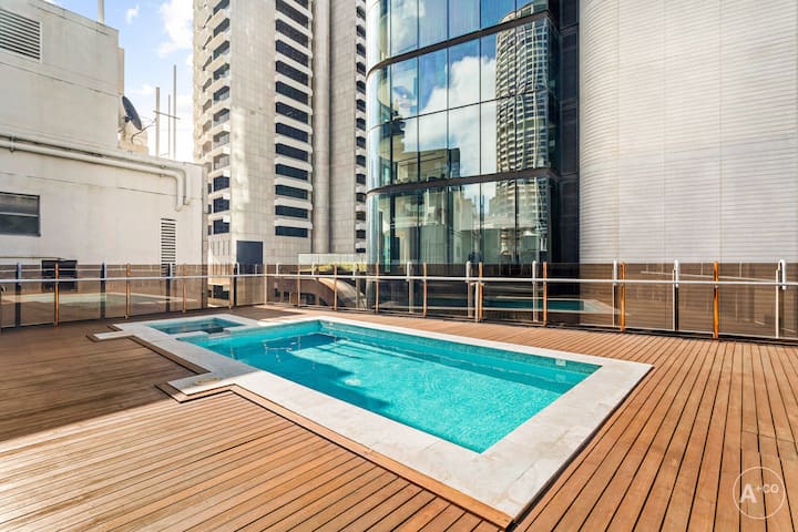 Stylish 1 Bedroom In Sydney Cbd With Rooftop Pool! - Sydney