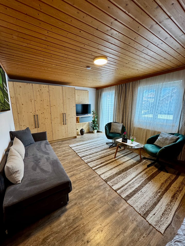 Ferienwohnung Balkon-trisselwand | Heli's Suites - Altaussee