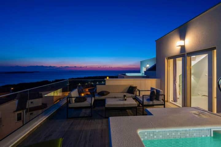Aquarelle 4-luxury Duplex ·Private Pool & Sea View - Primošten