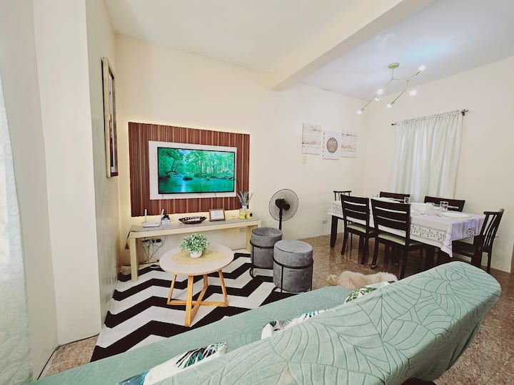 Casa De Meridian Bacolod Near Robinsons Mall - Bacolod