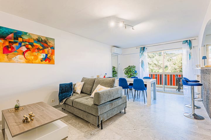 Escapade Balnéaire : Standing & Plages De Sable - Vallauris