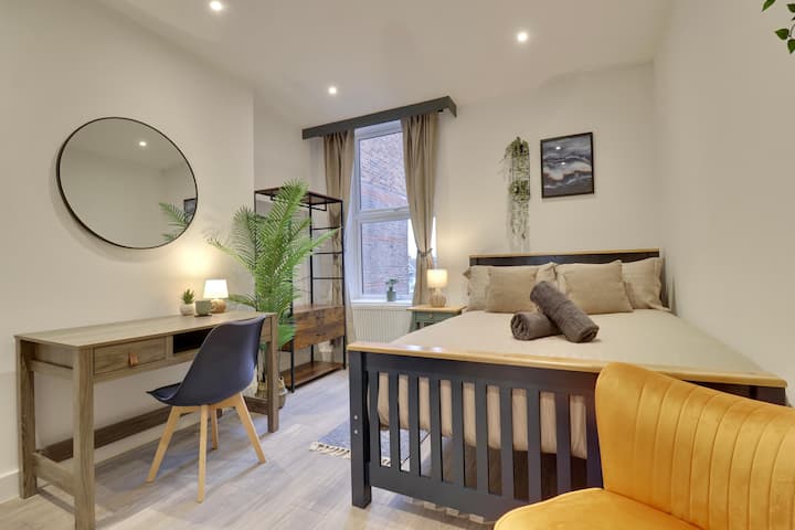 Unique Double Ensuite In Shared Apt | Free Parking - Portsmouth