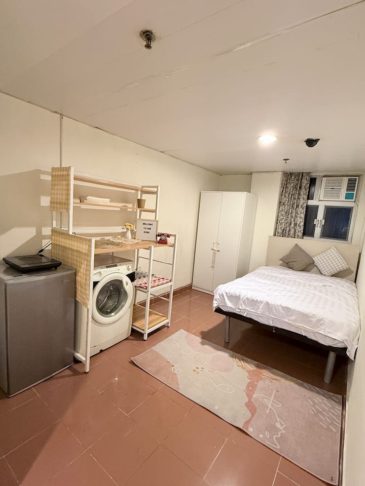 佐敦站大套房｜180尺寬闊空間｜獨立洗衣機+小廚房｜近高鐵海港城 - Sheung Wan