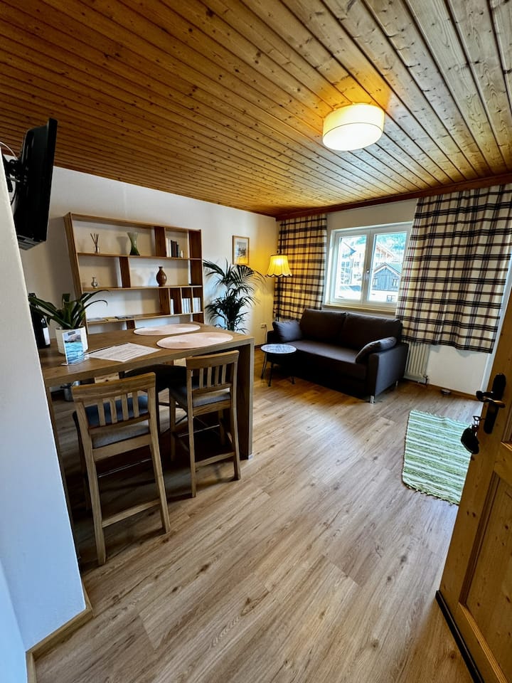 Ferienwohnung Balkon-sandling | Heli's Suites - Altaussee