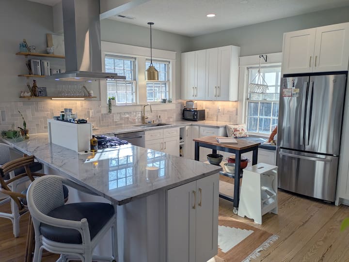 Modern Comfort In Duke Park, Minutes From Downtown - Durham, NC