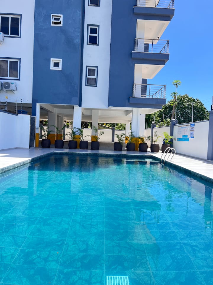 Amelia - Mombasa