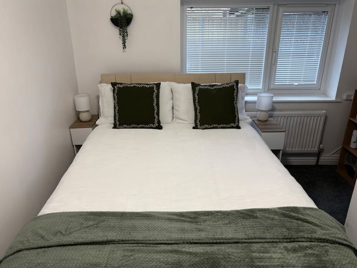 The Snug - Sandbanks