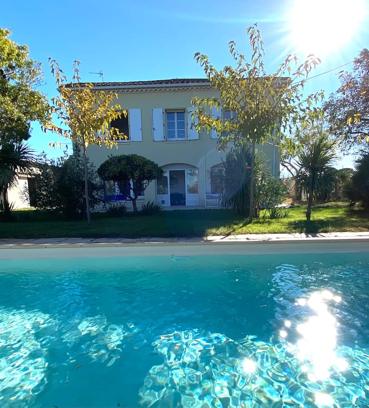 Belle Demeure Rare Jardin Avec Piscine Privée - Agde
