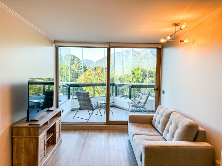 Vista Al Quelhue: Piscina Climatizada, Parking - Pucón