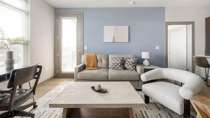 Landing | Amazing 2bd, Pool, Clubhouse - Nashville, TN