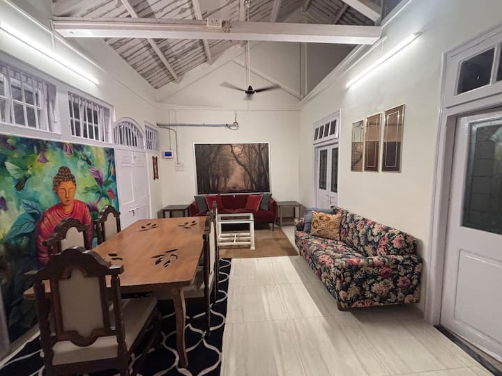 Long Stay Apartment In Bandra West - Mumbai