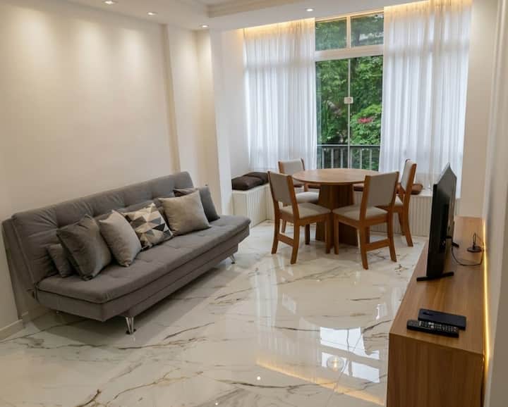 Mar, Arte E Tranquilidade Em Niterói - Niterói