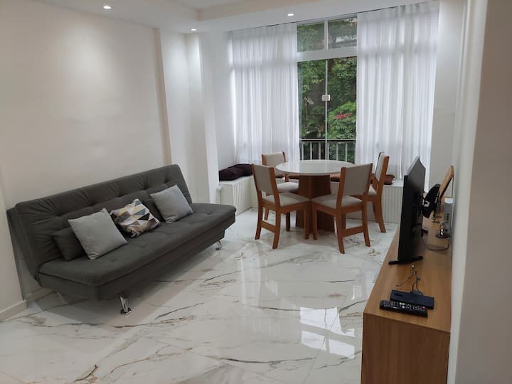 Mar, Arte E Tranquilidade Em Niterói - Niterói