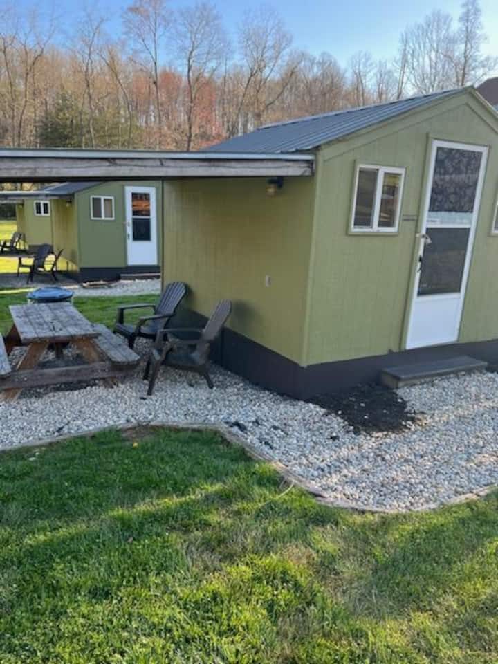 Rustic Bungalow #1 - Fayetteville, WV
