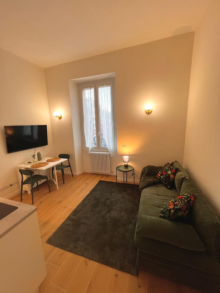 Delightful Studio Apartment In The Central Area - Milán