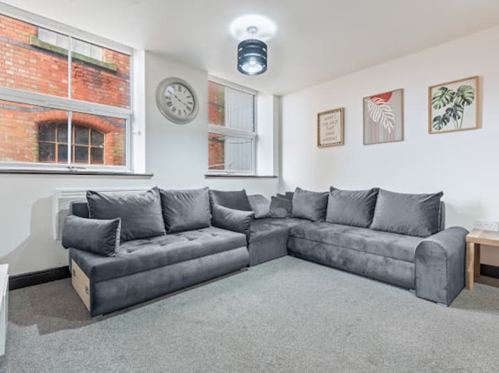 Modern City Centre Apt.|sleeps 8|wi-fi|ps5|parking - Nottingham
