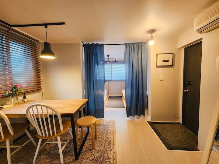 1. Private Cozy Apartment @ Hongdae & Yeonnam - Seoul