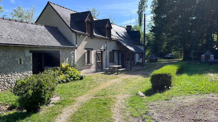 Maison De Campagne - Calme – 10 Min Du Lude - Zoo - Château du Lude