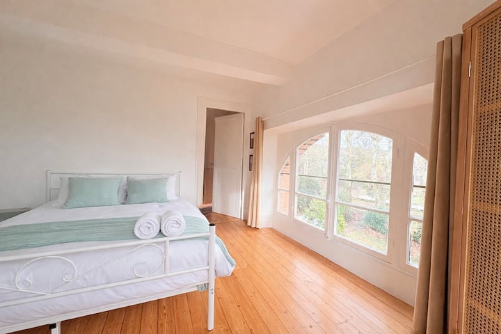 L'authentique - Appartement Spacieux - Villeneuve-sur-Yonne