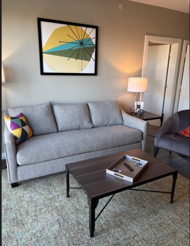 Apartment In Pittsburgh - Oakdale, PA