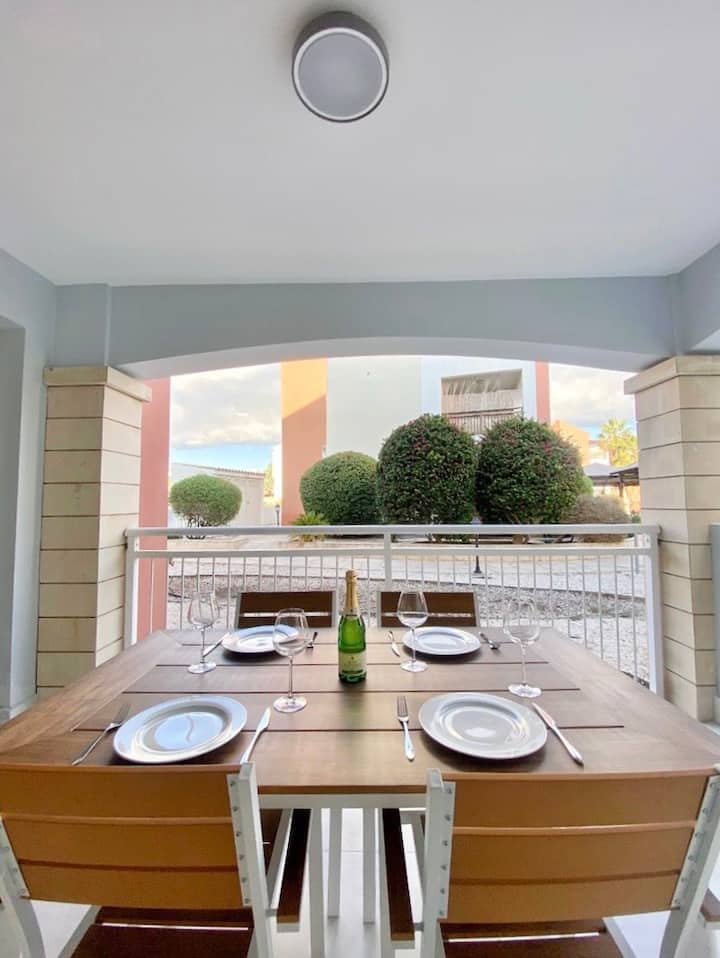 *One-bedroom Apartment • Newly Renovated - Paphos