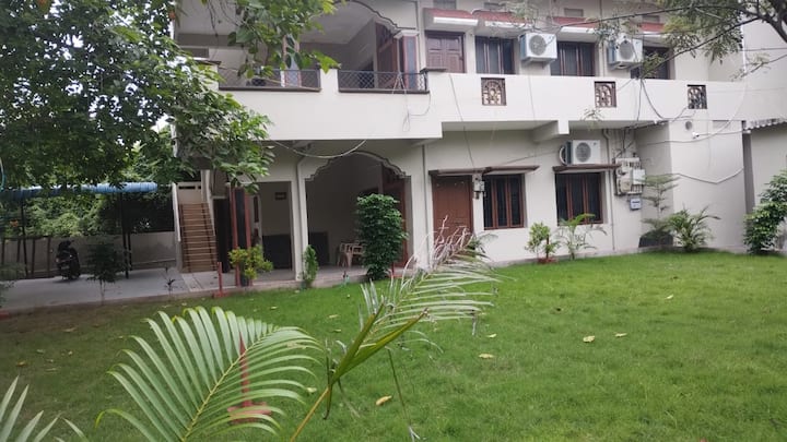 Utsav Place To Live With Peace, Joyful Memories - Guntur