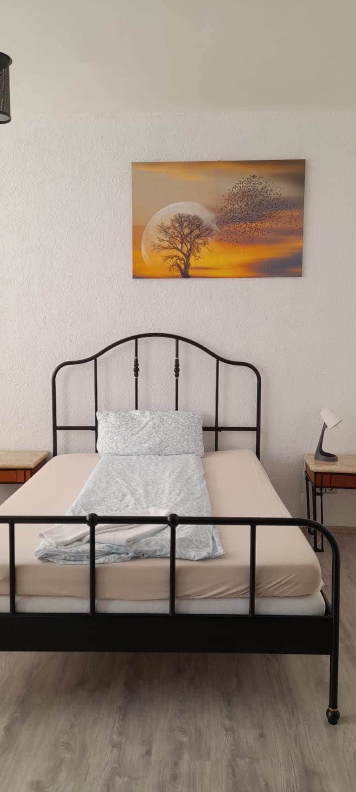 •	„Vintage Charme Mit Gemütlichem Schlafkomfort“ - Forêt-Noire