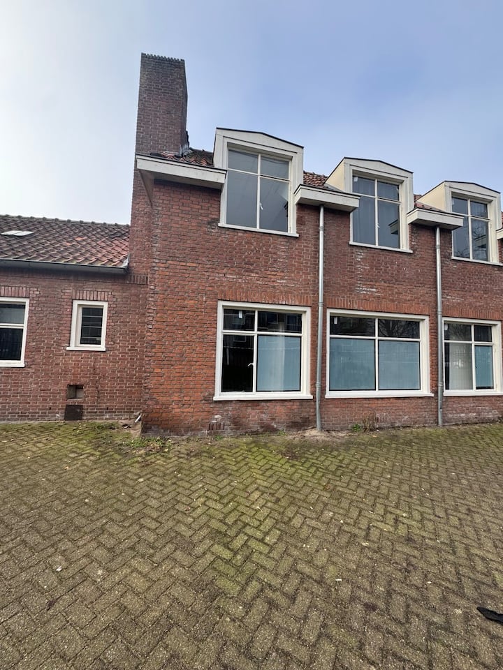 Expats House 5-7 Breda - Breda