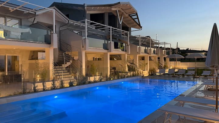 Appartamento Di Nuova Costruzione Con Piscina - Briatico