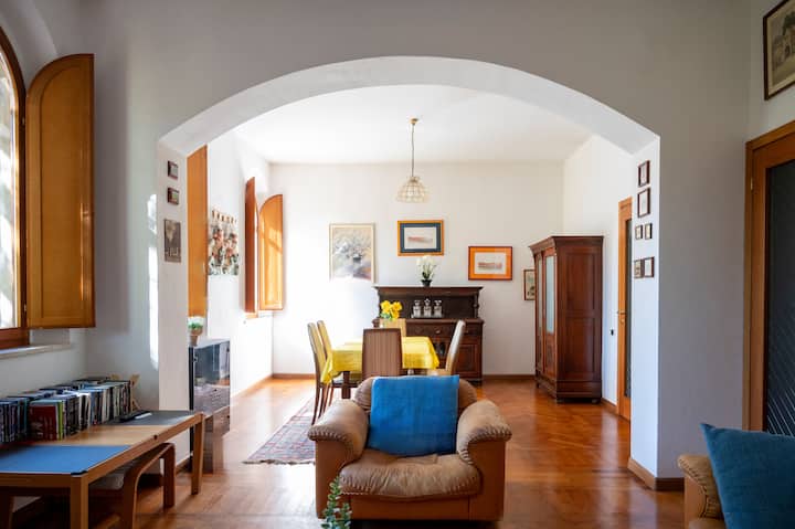 Villa D'este - Historic City Villa With Wifi & Ac - Ferrara