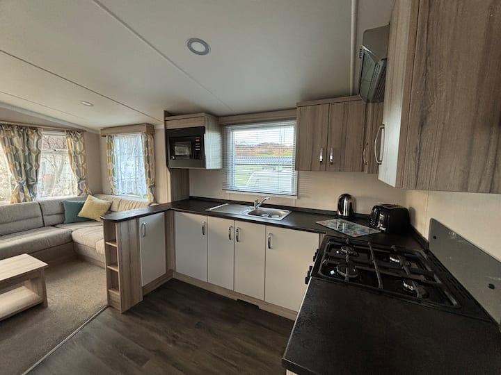 Puffin Caravan | Tobermory | Family & Dog Friendly - Isle of Mull