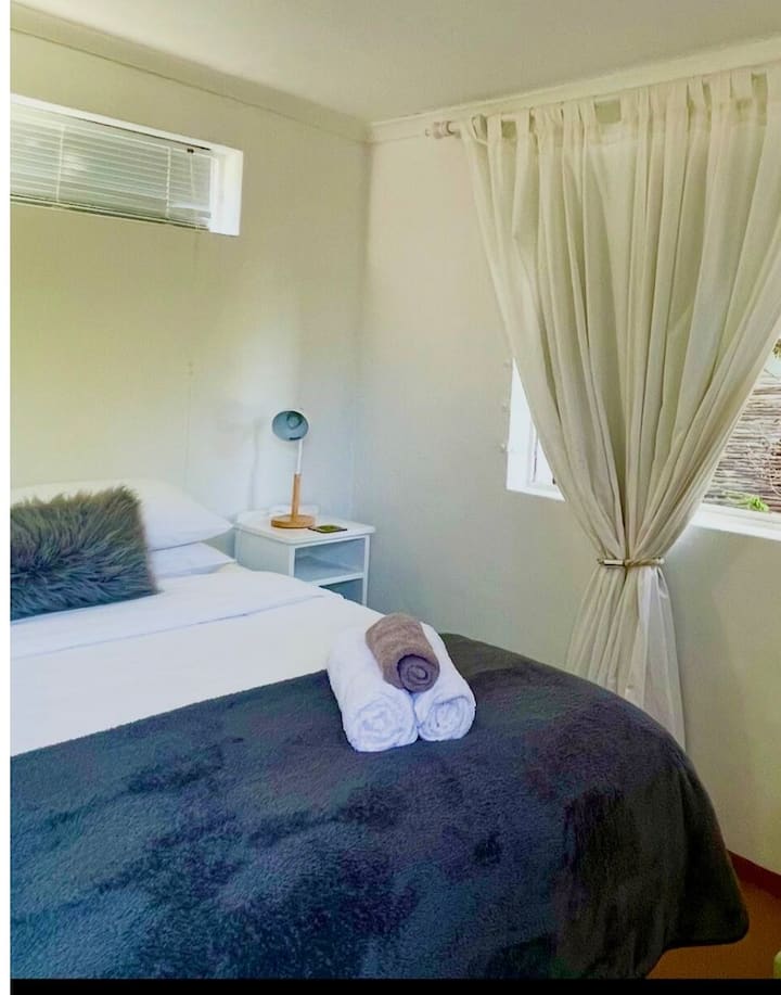 Kelp Cottage-garden-room 2 En-suite - Close To Sea - De Kelders